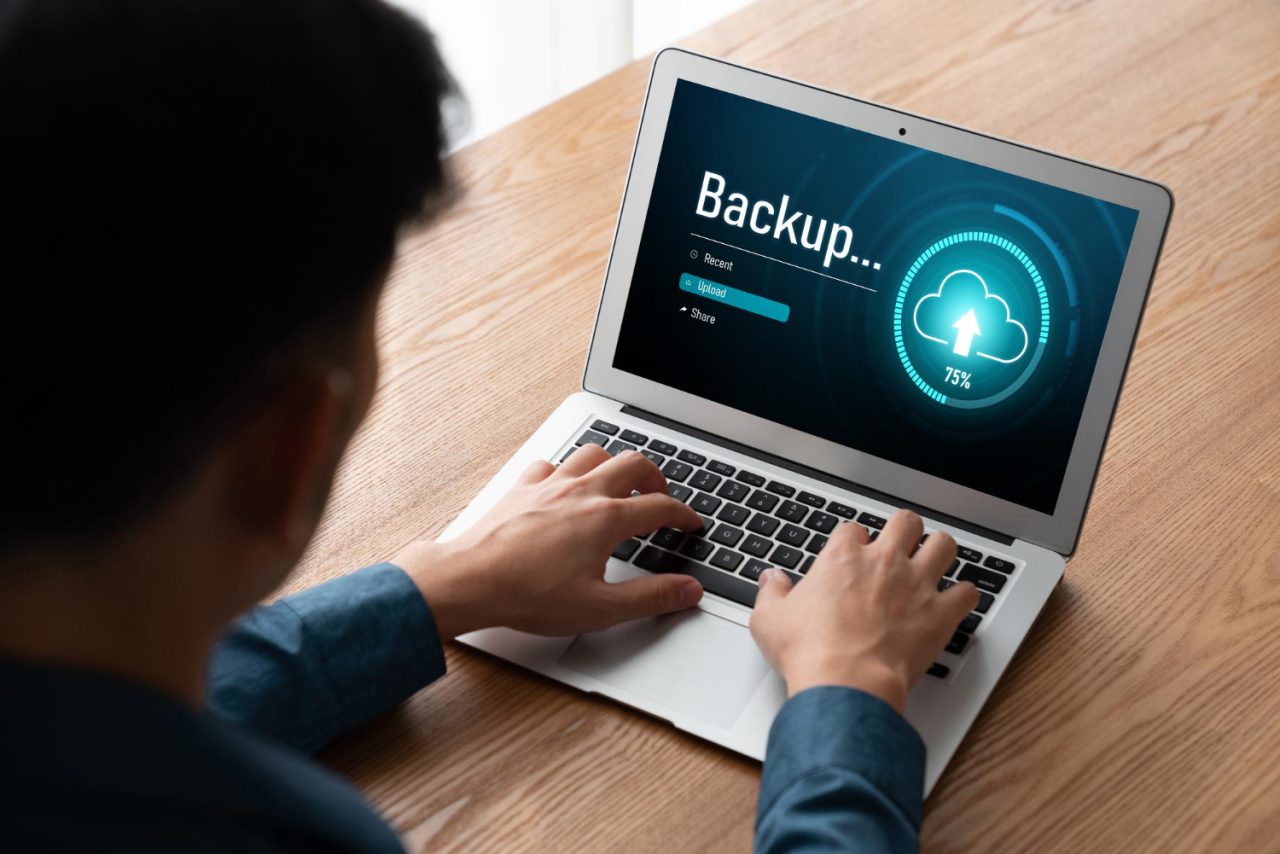 12 Best WordPress Plugins for Automatic Backups in 2025